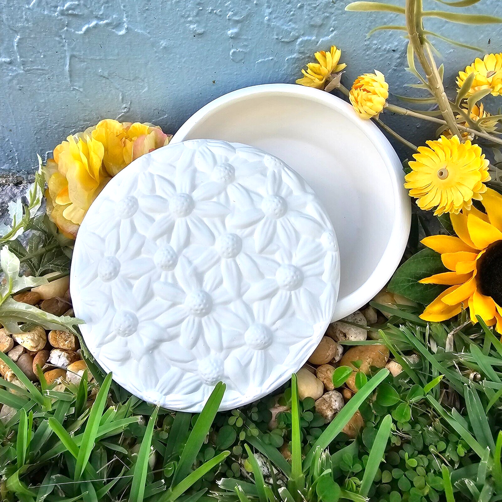 Daisy Jewelry Box 7" Ceramic Bisque Ready To Paint Pottery– PotteryPie